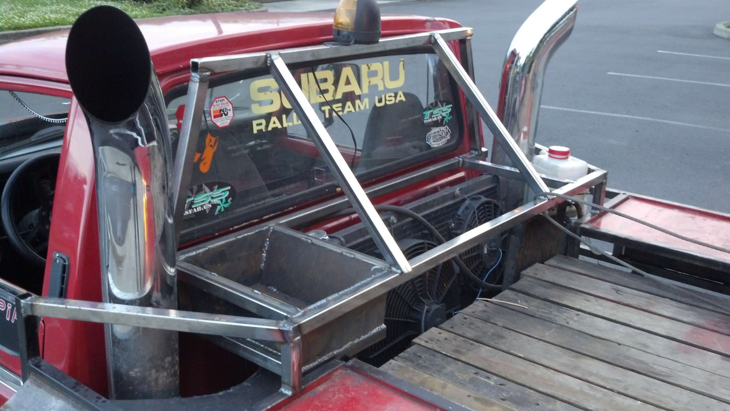73 hilux semi | Toyota Minis